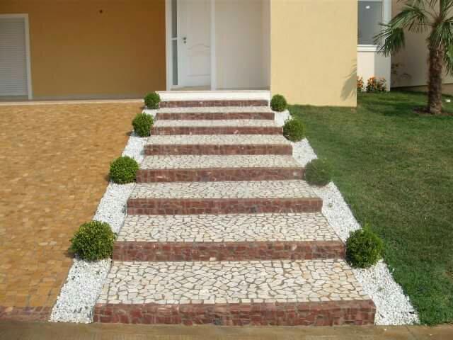 Portfólio calçadas em mosaico português da Regipedra calçamento